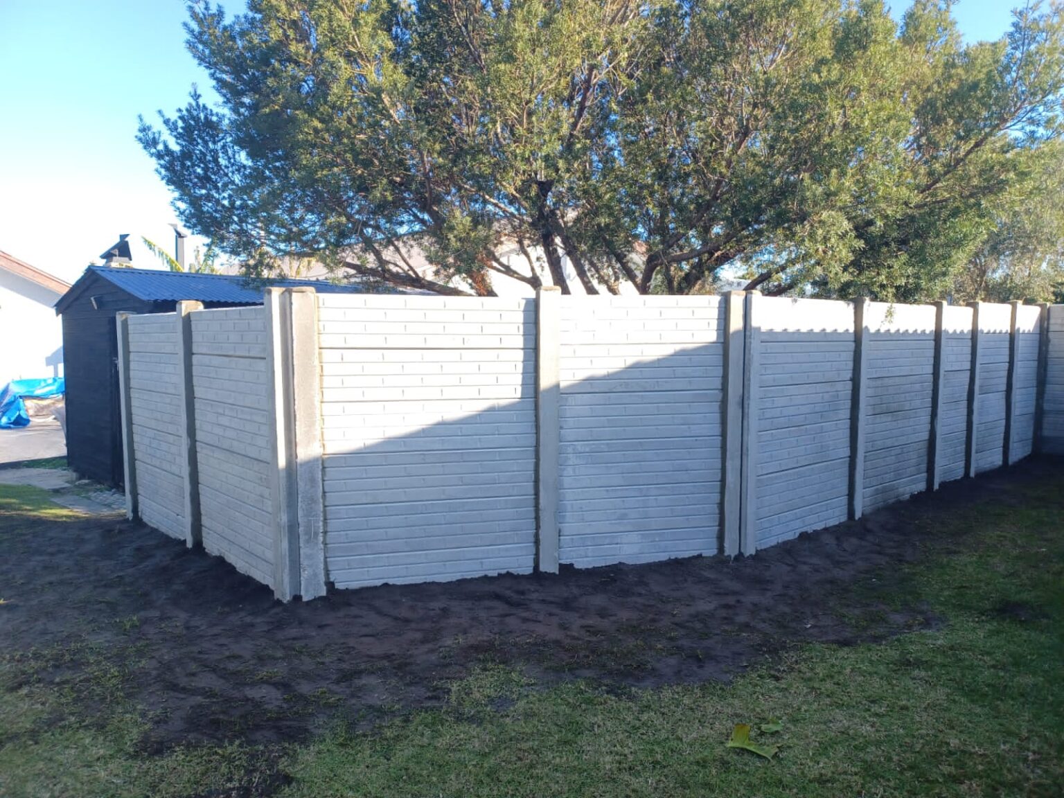 Vibracrete walling - Manufacturer of Precast Walling & Custome Steel Works